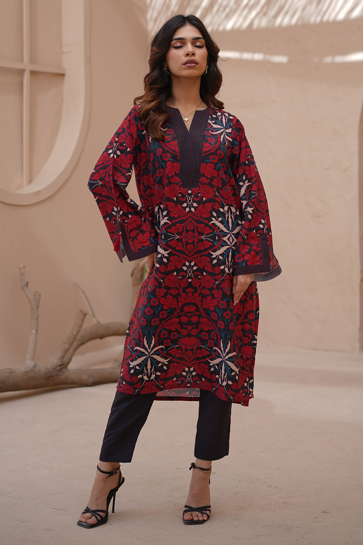 Crimson – Nairah